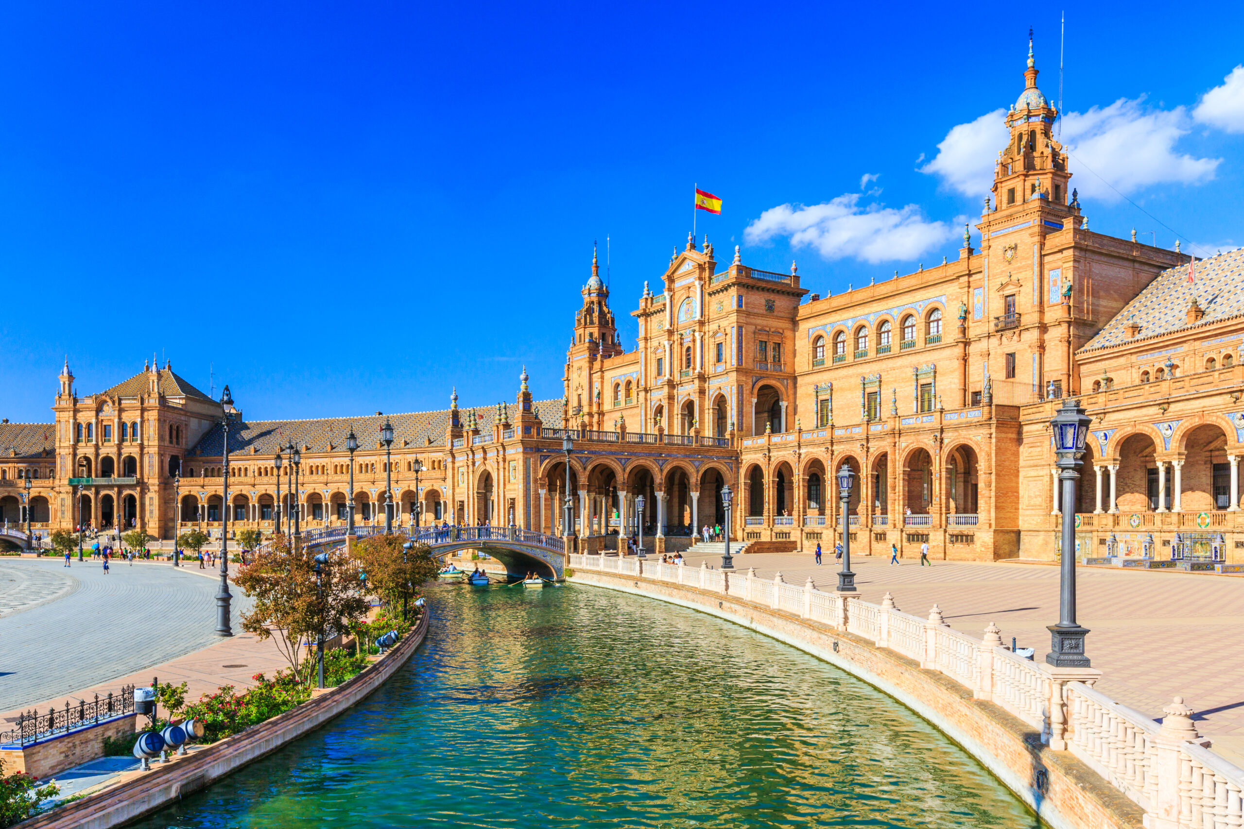 Pre-Med Shadowing inSevilla & Thessaloniki | Atlantis Multi Country Pre ...